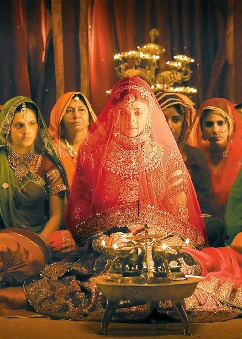 Rokanha: Ghoonghat's - A New Bridal Trend?