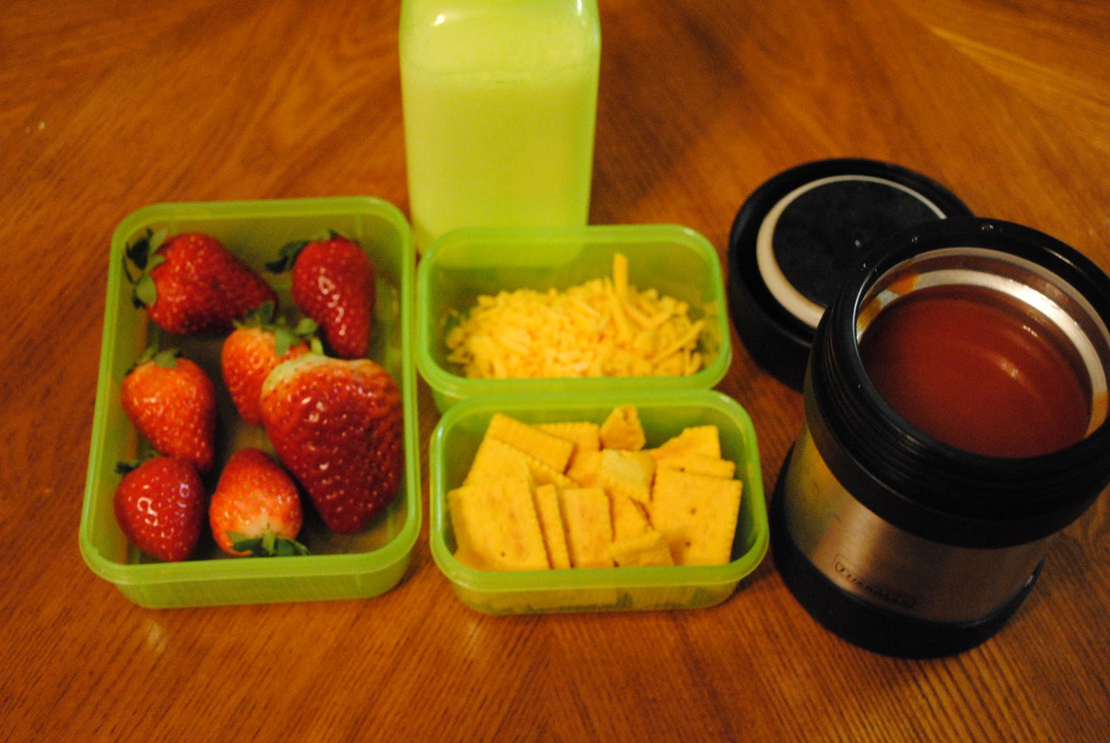 360 Lunch Boxes: An Early Morning Snapshot of Bay's Lunch