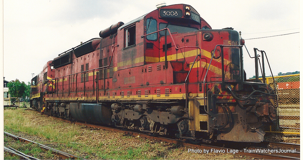TrainWatchersJournal: RFFSA SD18s - HORTO FLORESTAL-BH-MG ( BRASIL )