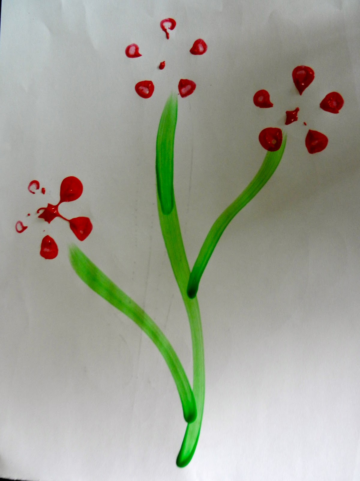 Painted Kiwis: Using plastic bottles to make prints