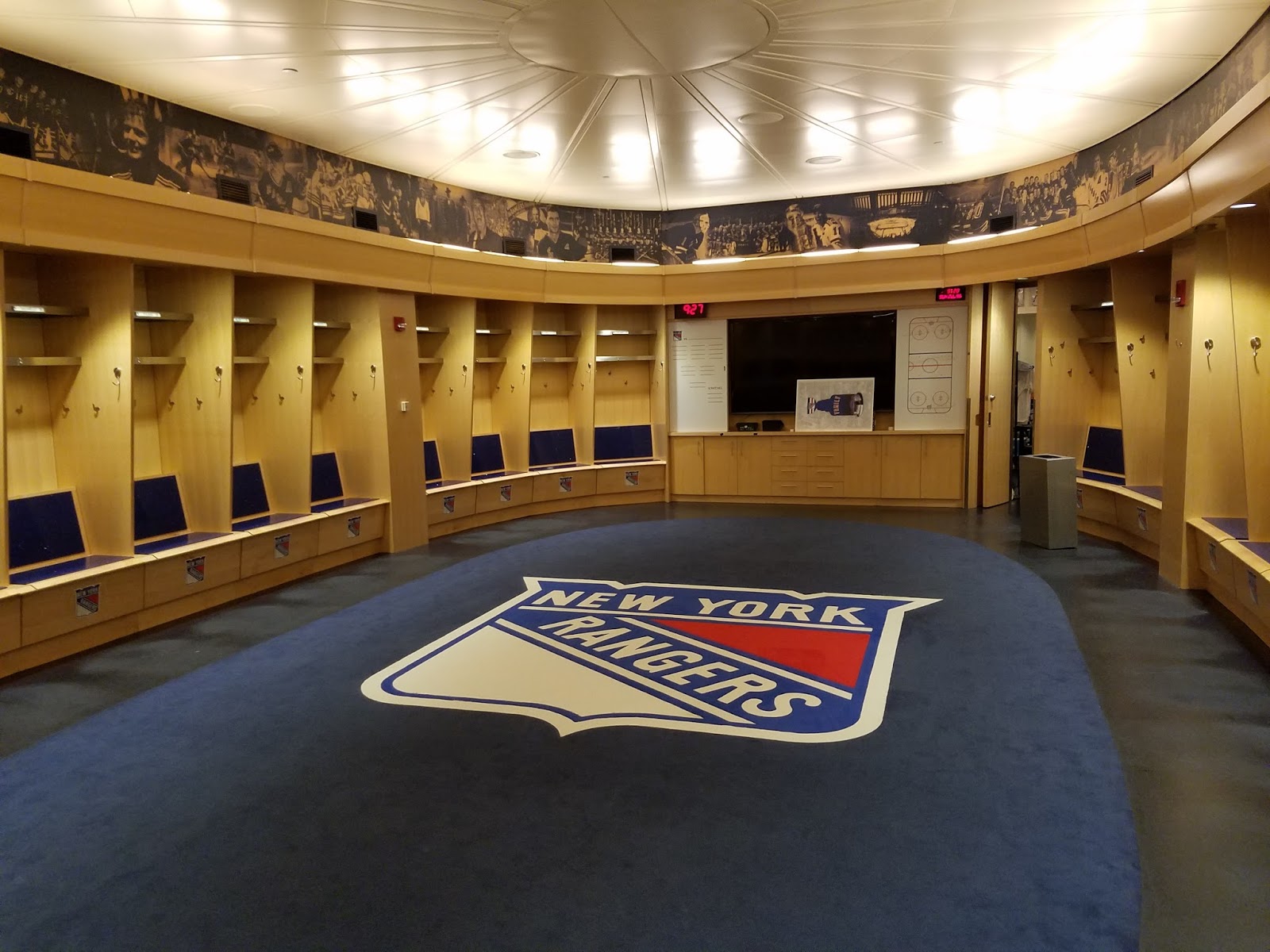 A Daly Dose Of Hoops: Liberty 78, Storm 74: Ray Floriani's Photo Essay