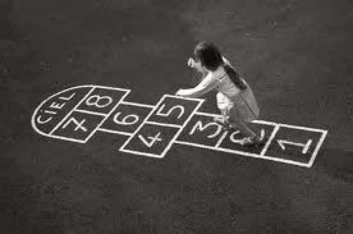 French Vocabulary Illustrated: marelle