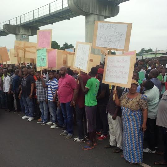 Photos: APC members stage protest in Rivers state