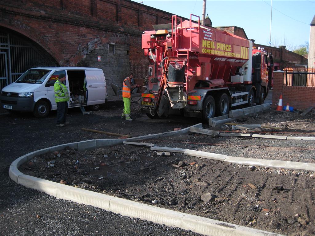 Welcome to the Green Heart Dens blog page.......: Installing new pin kerbs