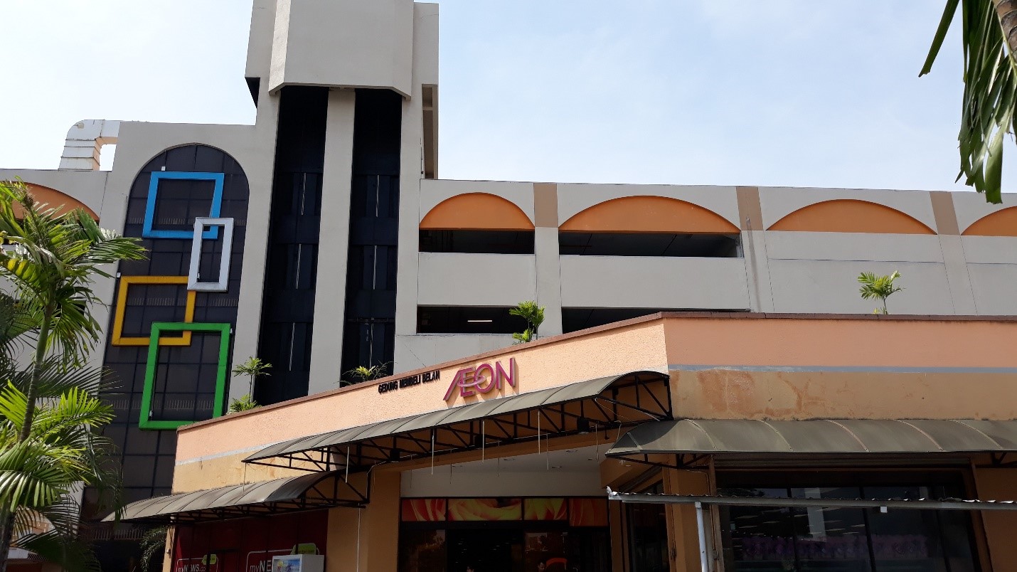 Mohd Faiz bin Abdul Manan: Alpha Angle Shopping Mall
