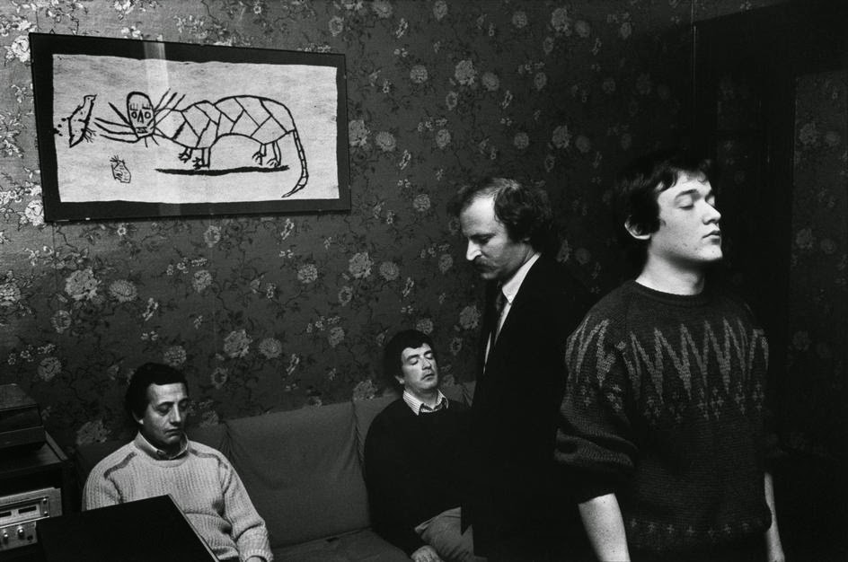 OLTRE IL MURO: ARTE e FOTOGRAFIA: RICHARD KALVAR | PHOTOGRAPHER