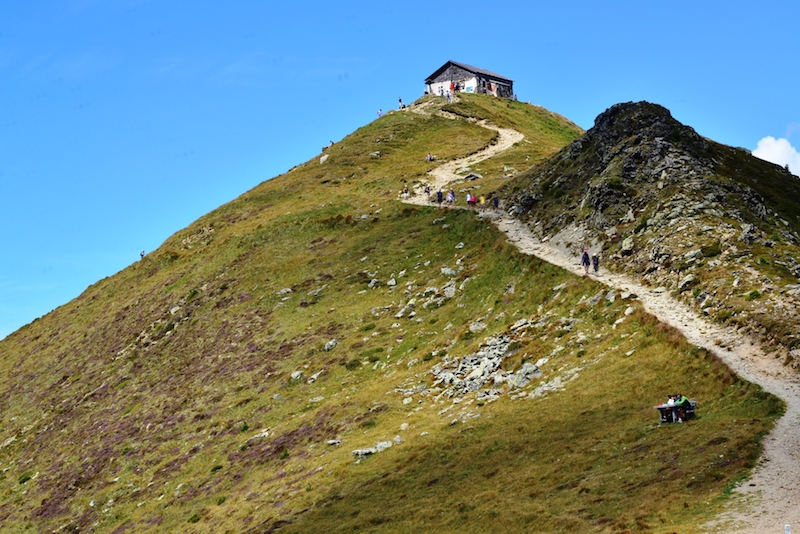 Come raggiungere il Monte Elmo, la terrazza sulla Meridiana di Sesto ...