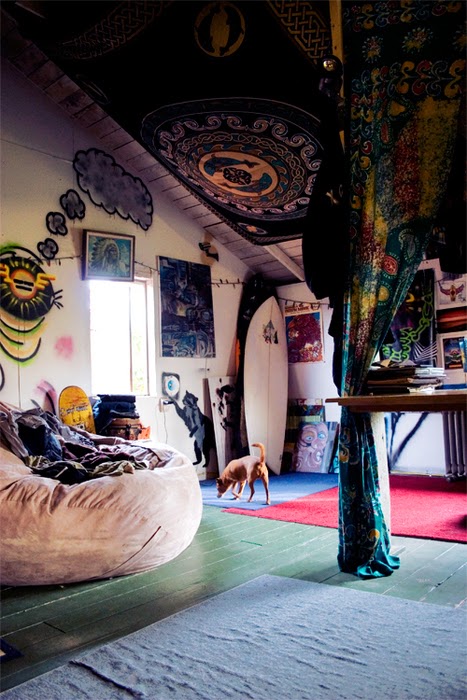 Hippie World: Beatiful Hippie Living Places and Hippie Lifestyle