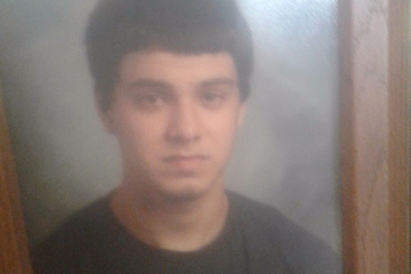 MEC&F Expert Engineers : Anthony Parsons, 20, a new employee at Strong ...