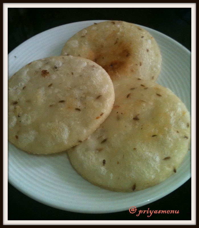 Priya's Menu - Yum Yum Yummy food for Food lovers : Vattu Pathiri