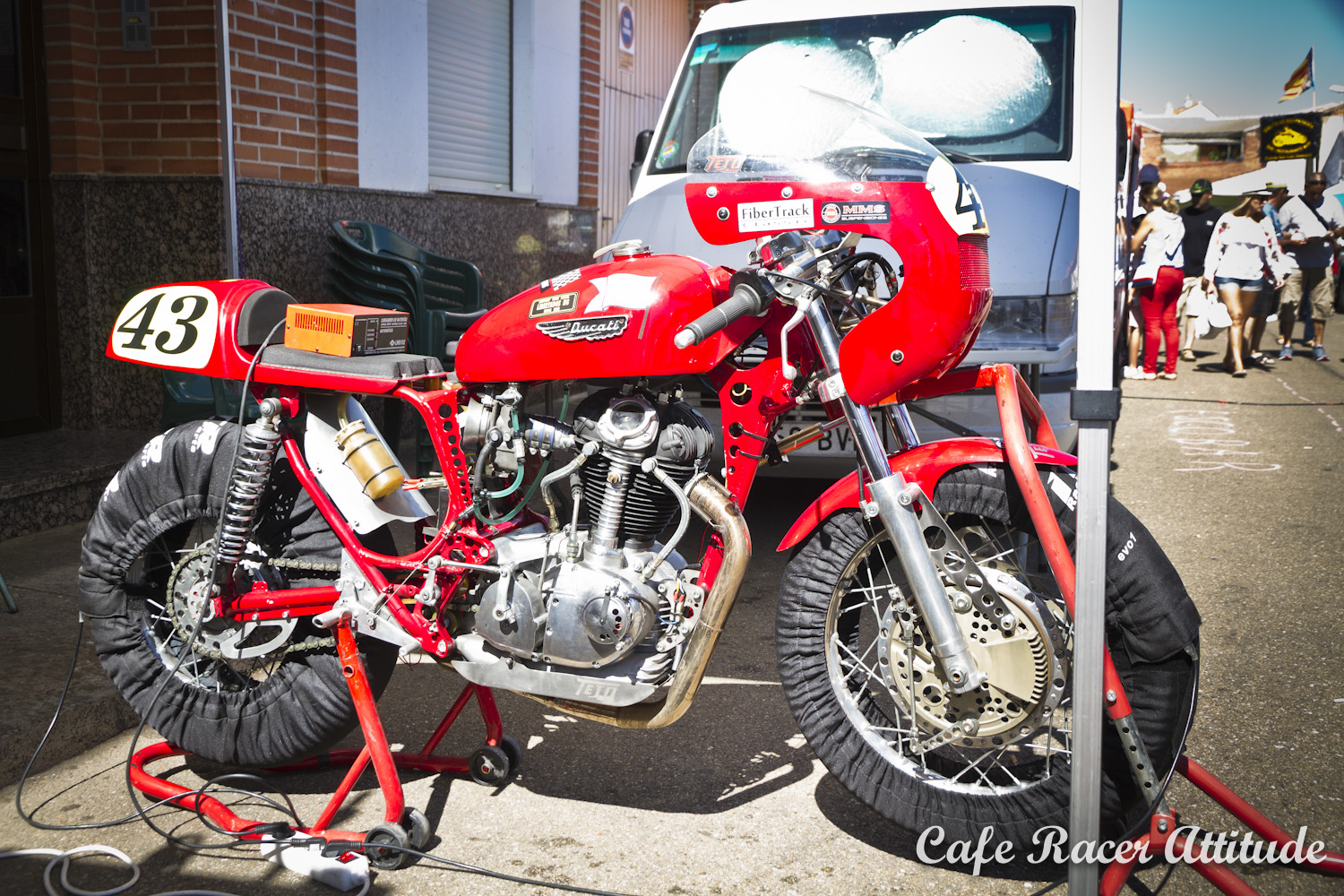Cafe Racer Attitude: 56 GP Ciudad de La Bañeza (Fotos)