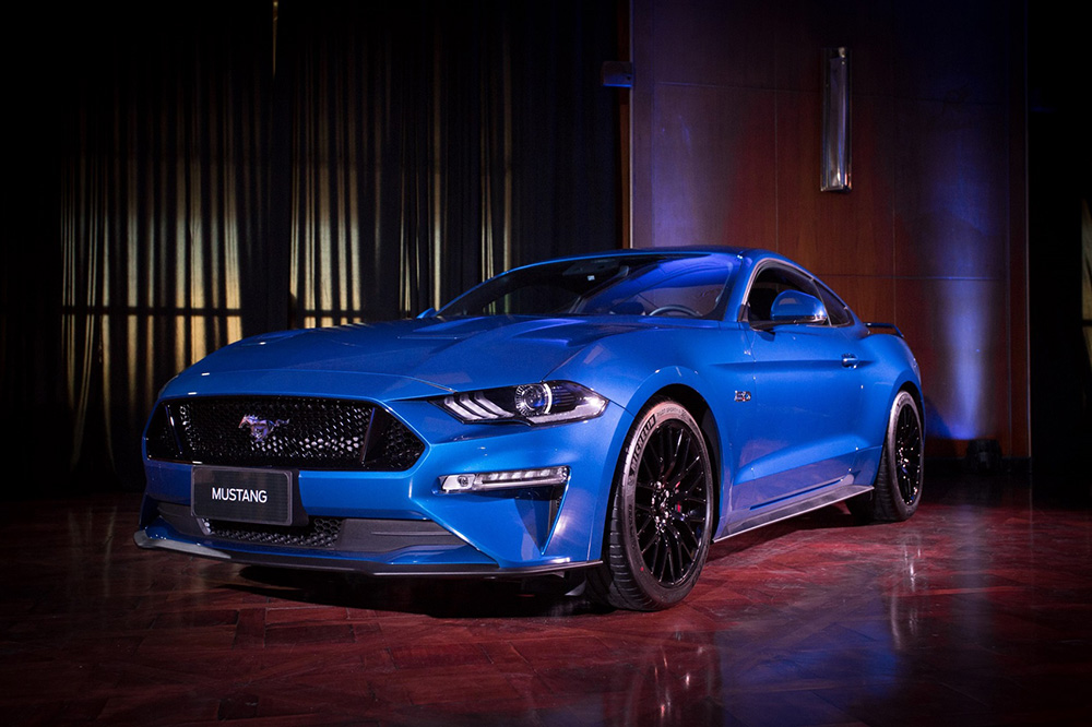 Ford apresenta o Mustang no Brasil e confirma versão GT Premium, a mais ...