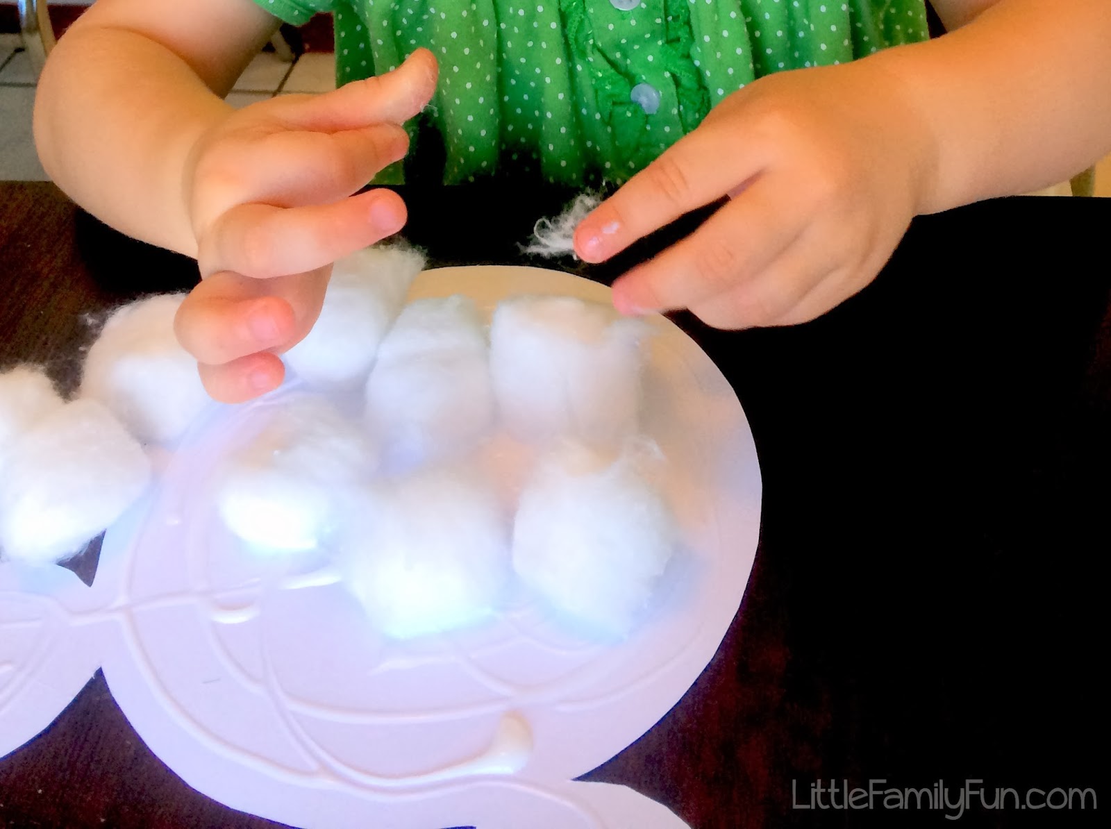 Little Family Fun: Polar Bear Craft