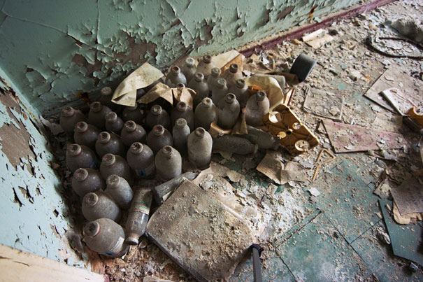 ArtHouse: Chernobyl Today: A Creepy Story told in Pictures | Village Of Joy