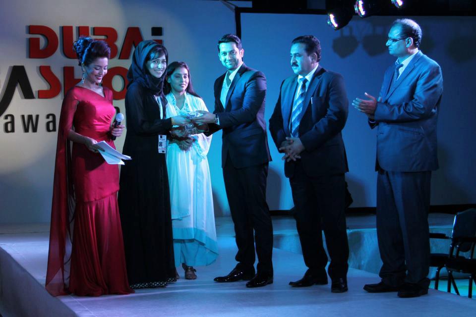 TNZ: Paparazzi For U: Fatima Awan: Fashion Beyond Boundries