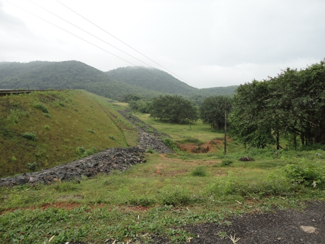 As I Explore .....: Chapoli Dam, Canacona, Goa