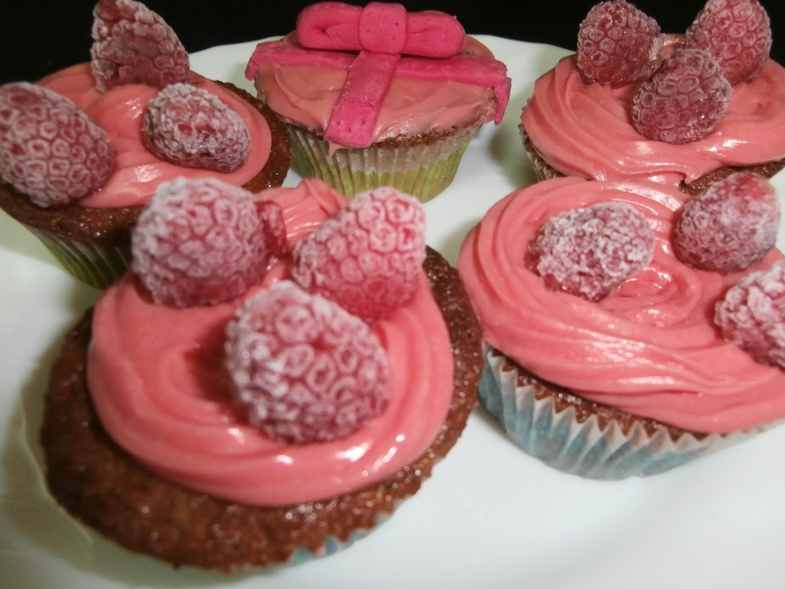 COCINANDO CON LA FAMILY: CUPCAKES DE FRAMBUESA