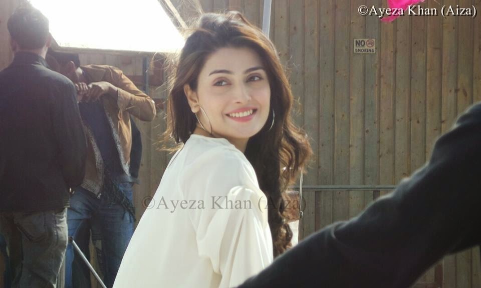 Beautiful Pakistani Actress & Model Aiza Khan Beautiful & Hot Pics ...