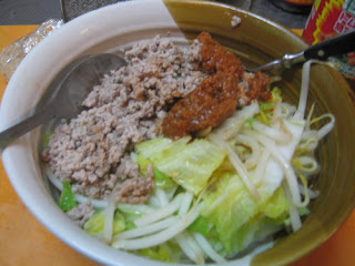 Little Chef Ataya: [Thai food] Thai style tom yum dry noodle (Ba Mee ...