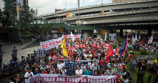 Going Beyond EDSA People Power Revolution: Duterte’s Supporters at ...