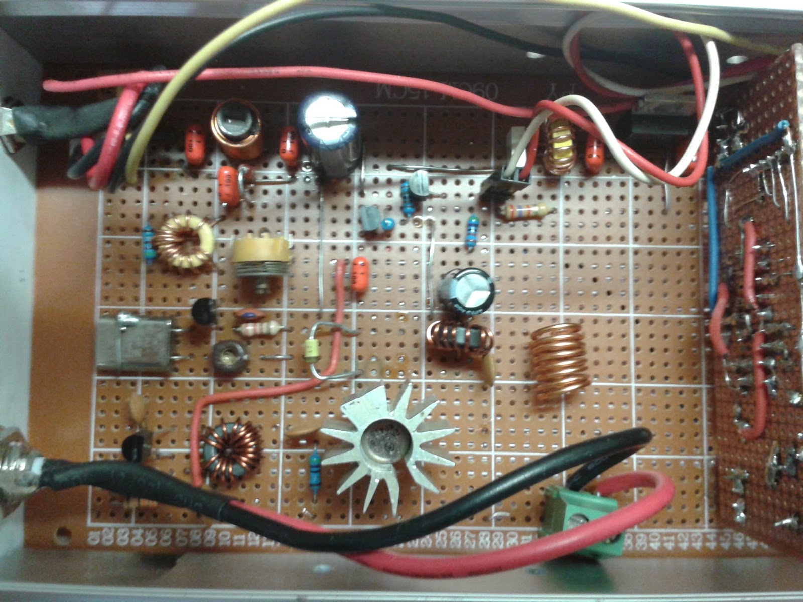 Qrp Radio Amateur: 10m CW Beacon