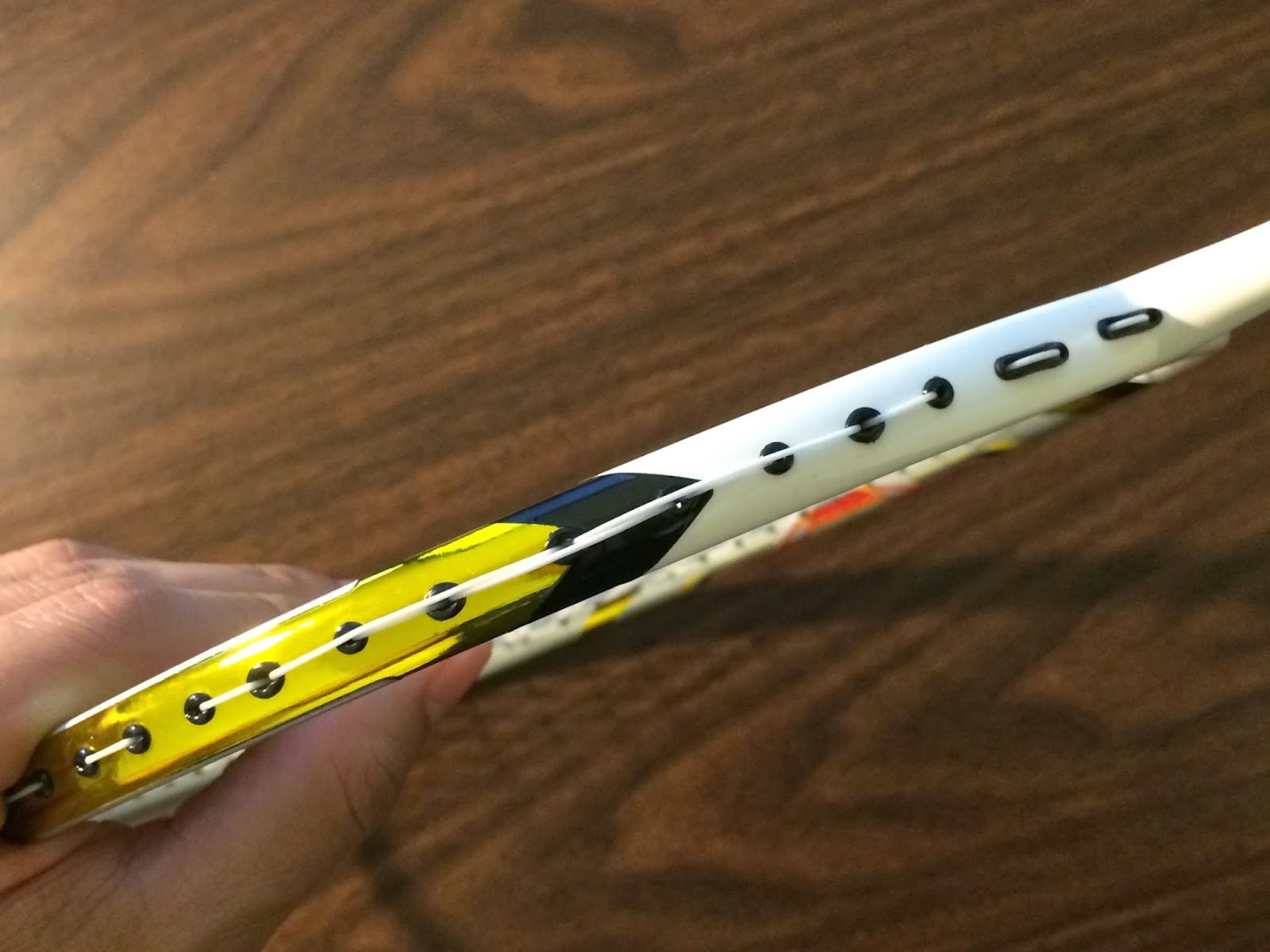 Howard Badminton World: What is the best string pattern?