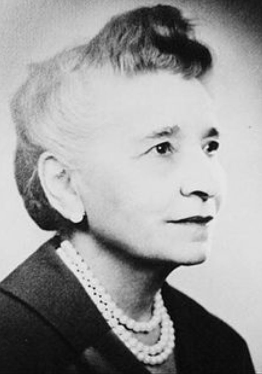 Heroínas: Ángela Acuña Braun primera mujer en Centroamérica que obtuvo ...