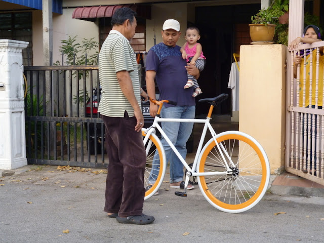 ♥ ♥ Shuhadah Zainol♥ ♥ ♥: MUSIM MENUNGGANG BASIKAL