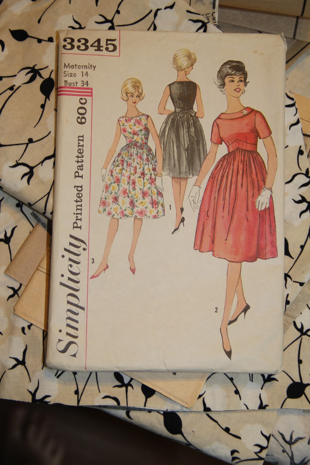 La Couturiere Dimanche : First sewing project of 2015: Simplicity 3345