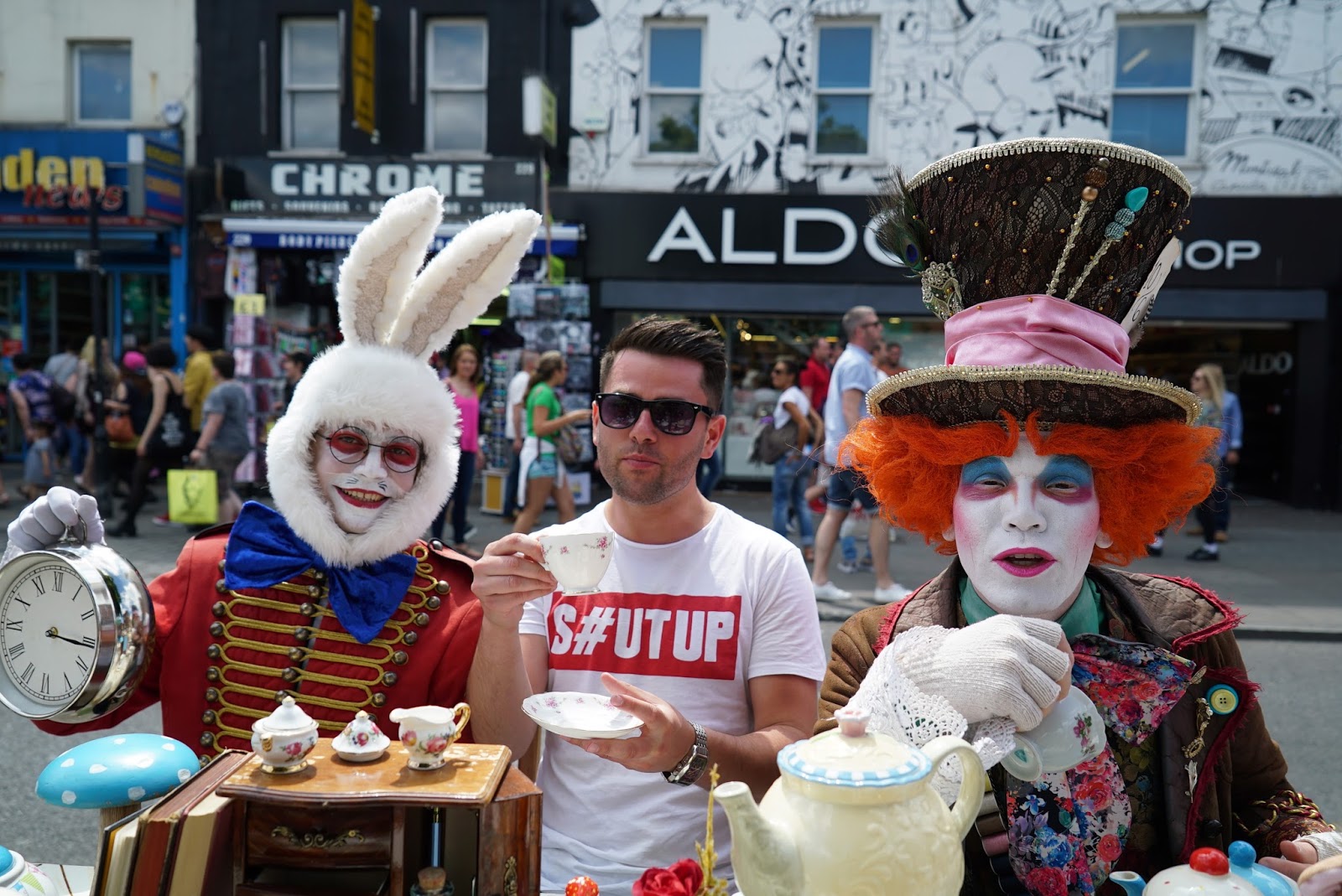 Happening London: Happening London - Photo Opportunities in Camden