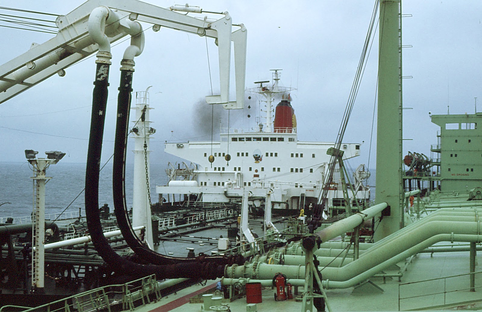 'ZIEN EN WETEN': NISO M.S. SHELL TANKERS B.V. ( DEEL 2 )