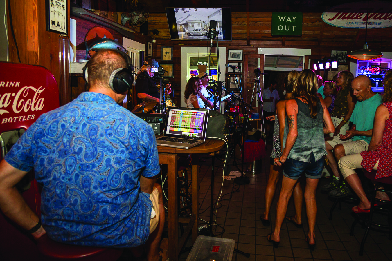 Key West Music And Happenings: "Unleashed! Live At Grunts, Key West"