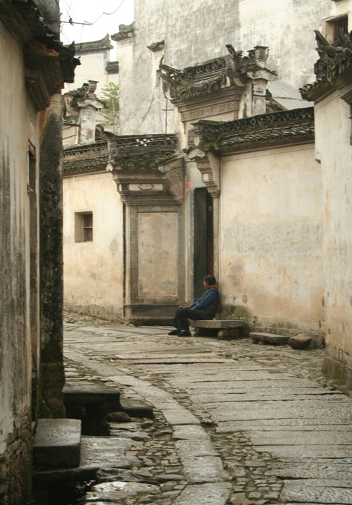 zone d'ombra: Il Monte Song