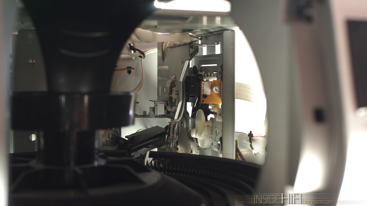 Inside Hi-Fi: Kenwood DPF-J9030
