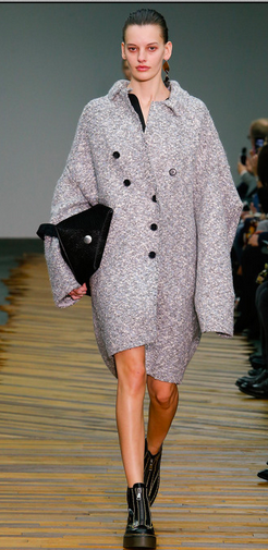 A Well-Mannered Woman: Well-mannered wardrobe.