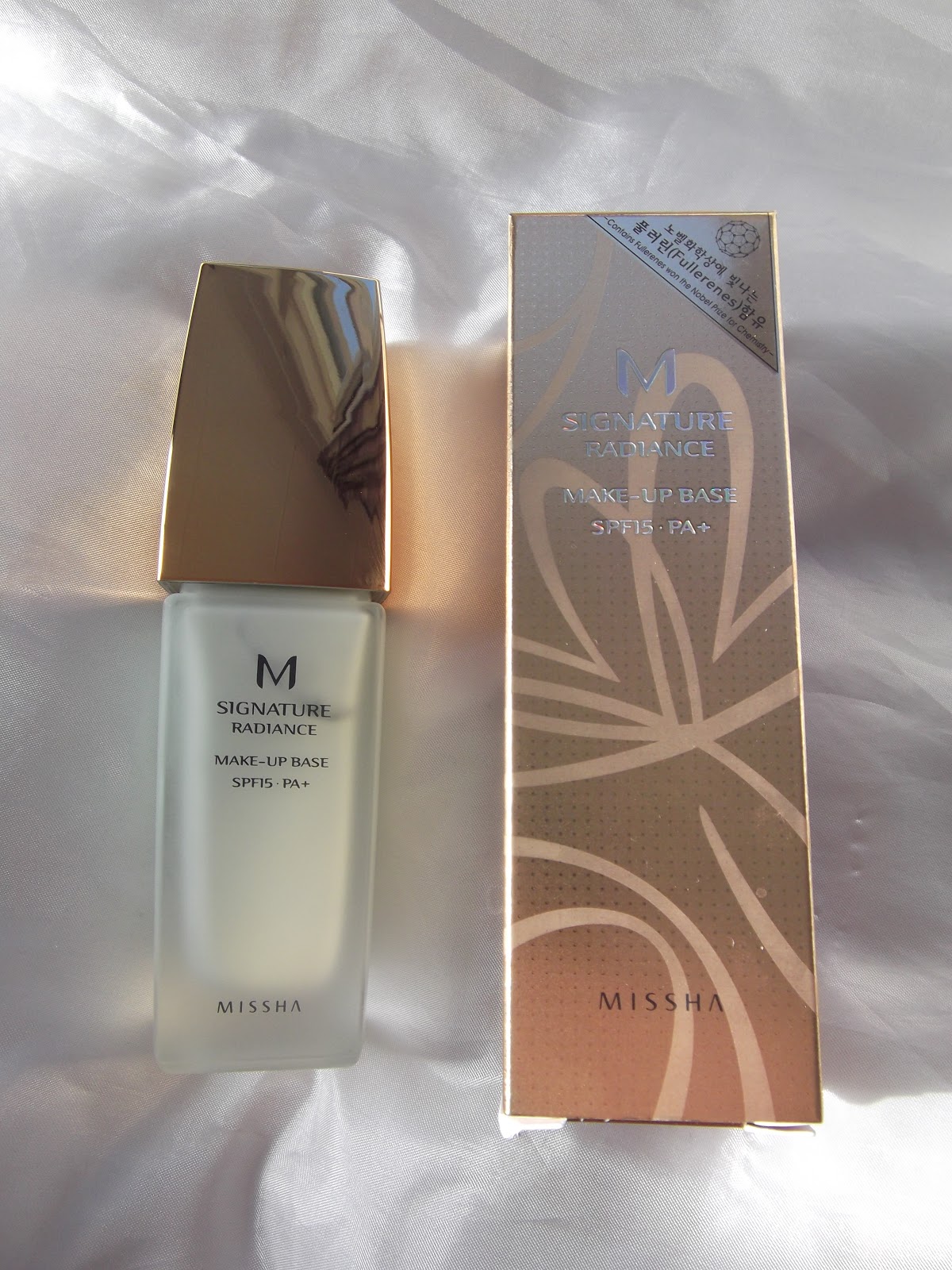 Little Porcelain Princess: Review: Missha Signature Radiance Makeup Base