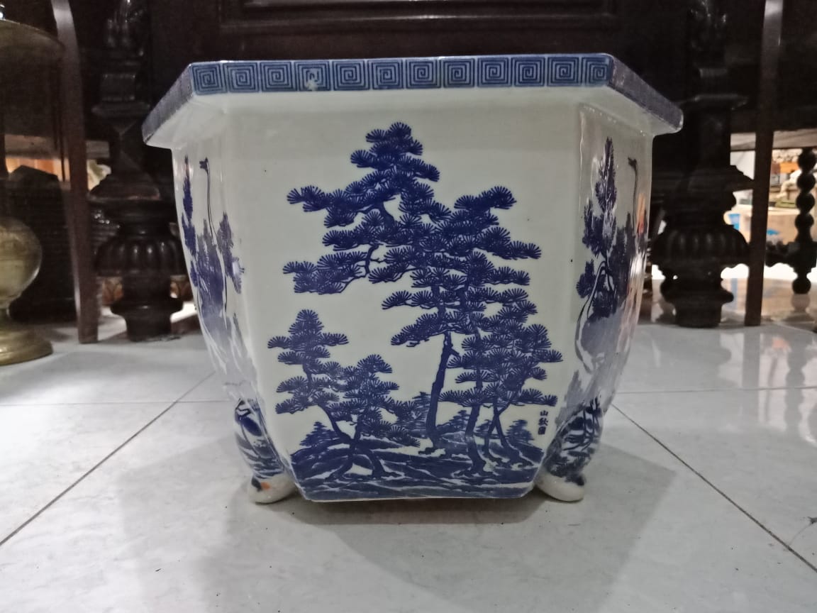 art shop abu malang: pot bunga keramik jepang biru putih sablon