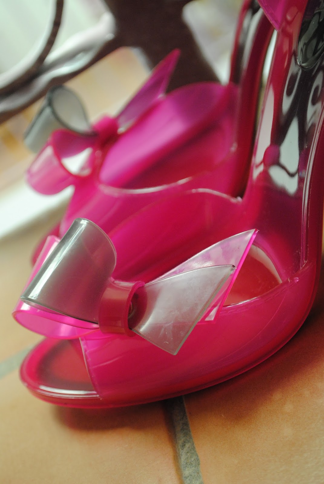 New in: red and pink shoes - Don't Call Me Fashion Blogger! Roma