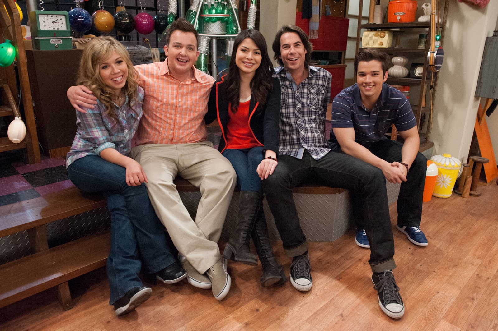 icarly Brasil: Stills, Sneak Peek e promo de "iBust A Thief"