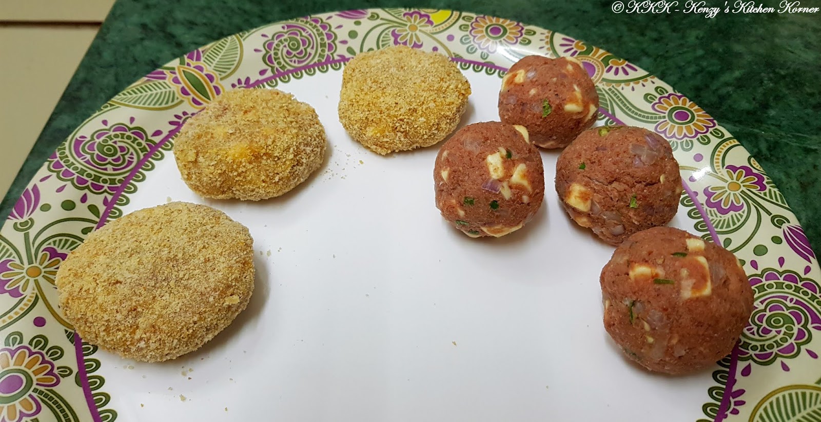 Kenzy's Kitchen Korner... : Cheesy Corned Beef Cutlets