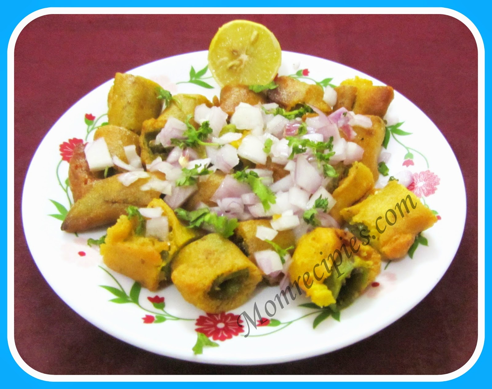 Mom's Recipies: Cut Mirchi Bajji / Masala Cut Mirchi ~ Street Food