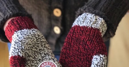 Susan B. Anderson: Mitten Kit Giveaway & a few works in progress