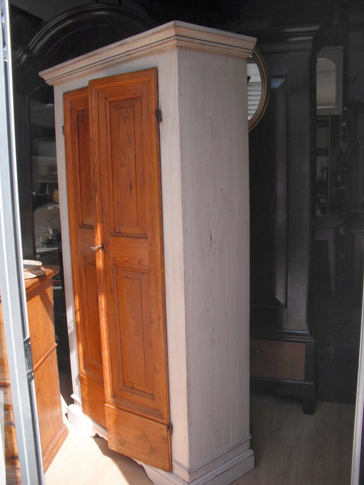 IROMANI RESTAURO: PASTAIA PRIMI '900 ANCORA DA RESTAURARE.