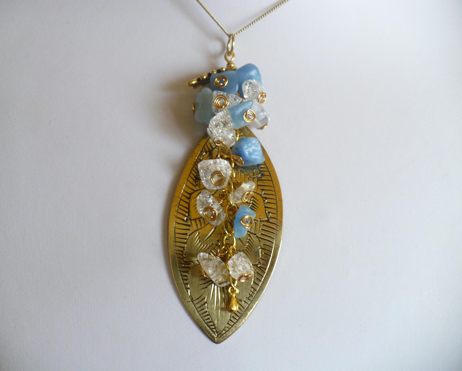 BIJUTERII HANDMADE by Julyeenne: Pandantiv frunza placata cu aur si ...