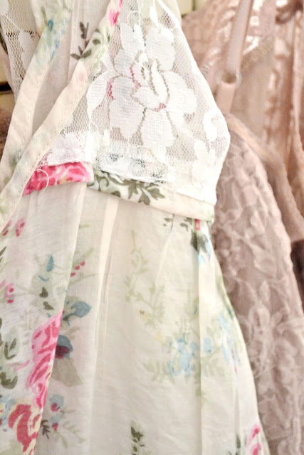 Jennelise: Wearing Lace