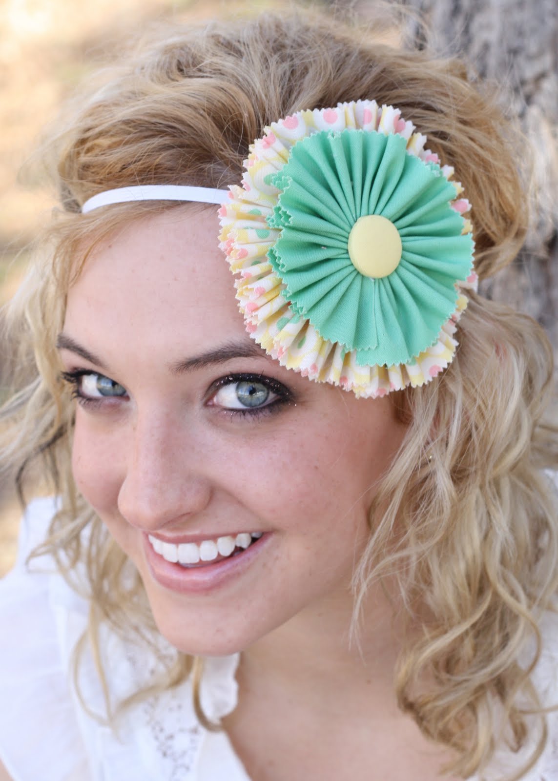 Miss Lovie: Exciting News and Some Blogs You Should See!