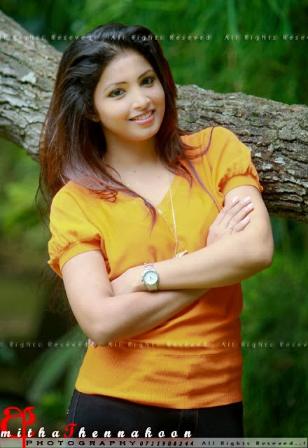 HASHINI GONAGALA NEW PHOTOS - gossip hitz photos gallery