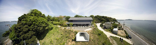 Novus Studio: Barn Style Home Design by Japanese Architecture Firm