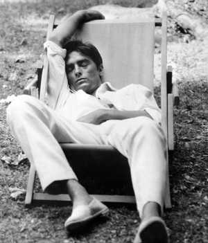 LiveSour: This Week's Style Icon: Alain Delon