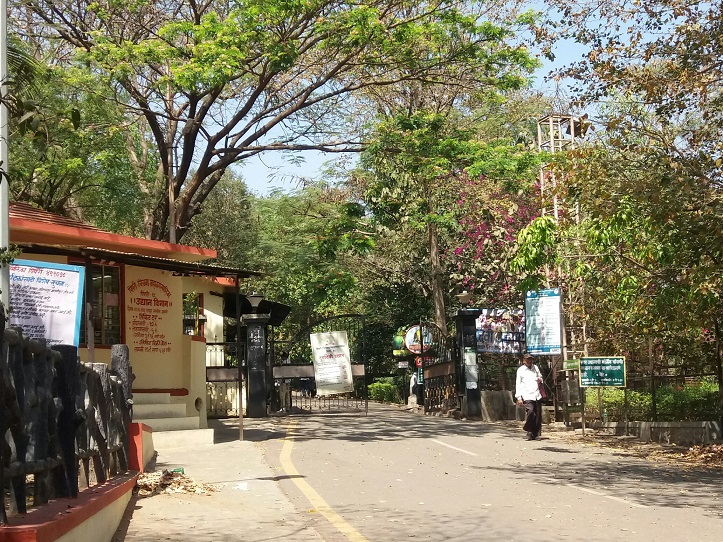 Hills That We Climbed: Travelogue: Durga Tekdi in Nigdi, Pune